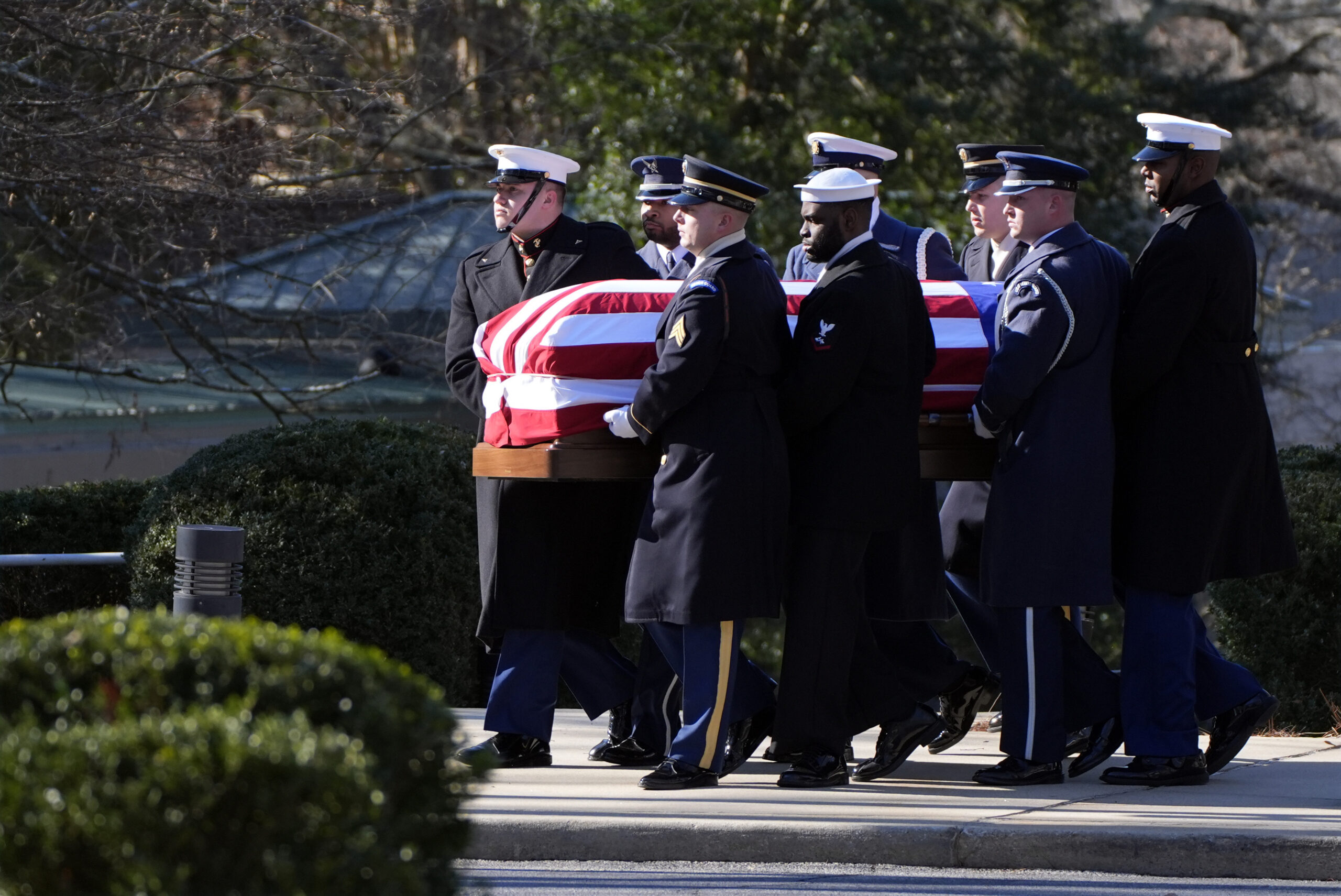 Jimmy Carter’s casket arrives at the US Capitol, where he will lie in ...